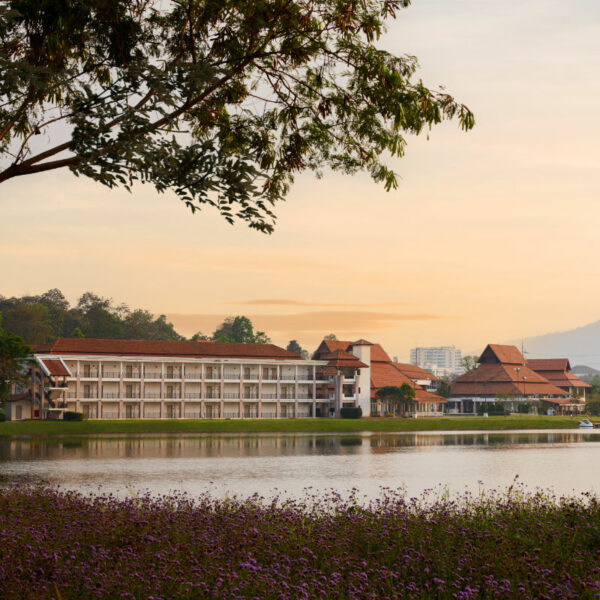Homepage - Green Lake Resort Chiangmai